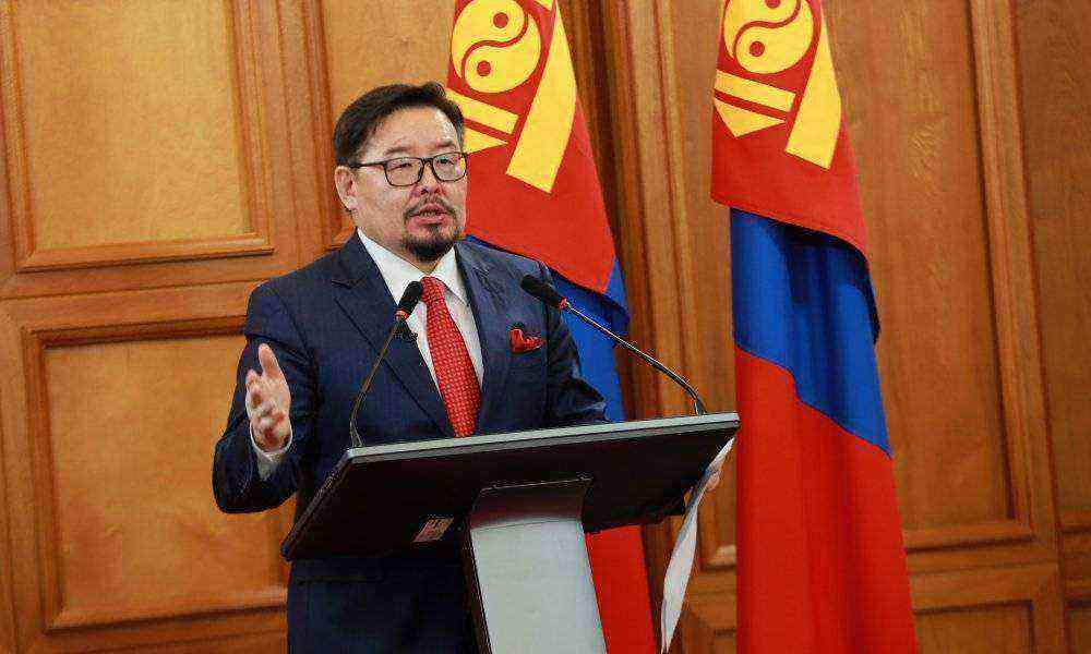 Г Занданшатар Архи уу гэж шахсан хүн хариуцлага хүлээдэг болно