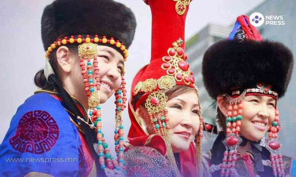 Монгол эмэгтэйчүүдийн сарын дундаж цалин 1 4 сая төгрөг байна