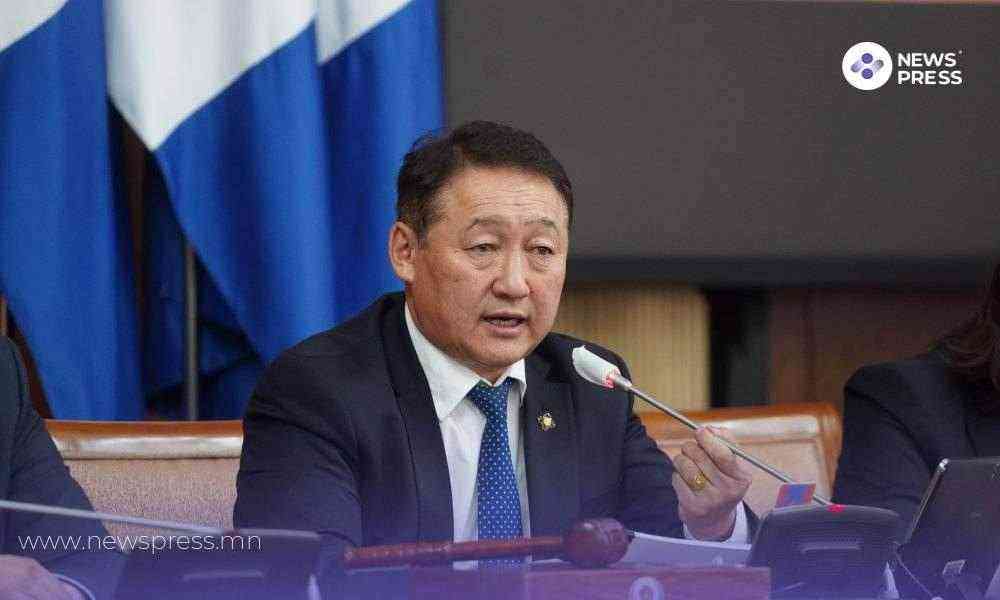 Д Тогтохсүрэн Цалин тэтгэврийг хэзээнээс нэмэх боломжтойг судалж байна