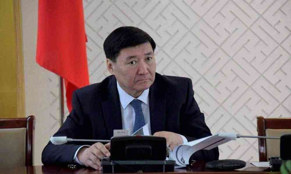 С Чинзориг ӨЭМТ ийн эмч ажилтнуудын цалин салбартаа хамгийн өндөр байгаа