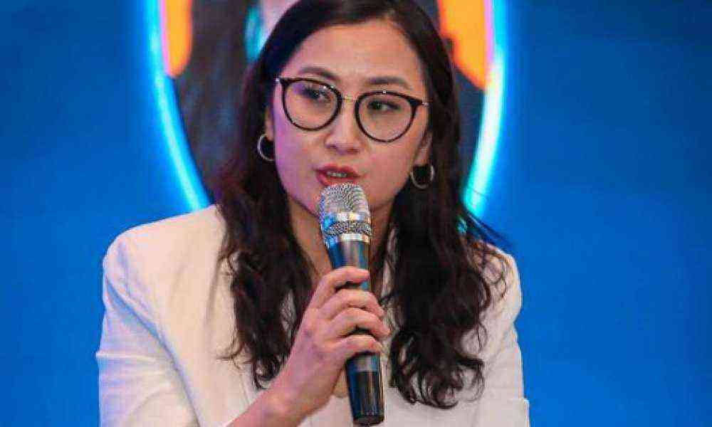 АН ын жагсаалтыг өнгөлсөн Ж Баярмаа гэж хэн бэ