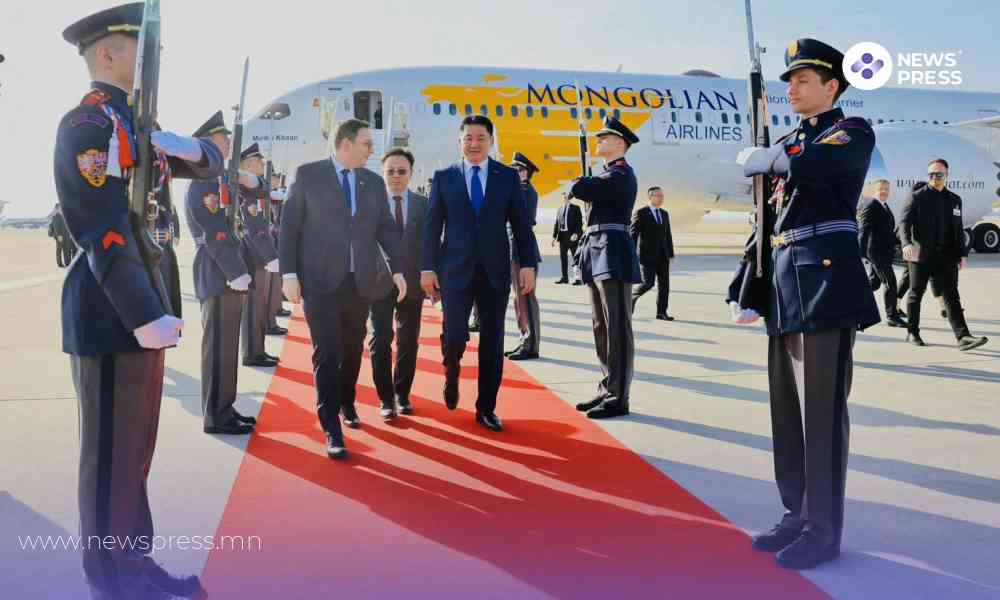 Ерөнхийлөгчийн Бүгд найрамдах Чех улсад хийх төрийн айлчлал эхэллээ